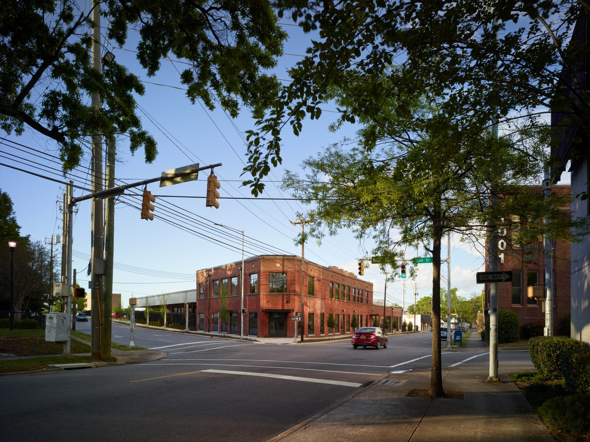 Lewis Funeral Home Magnolia Avenue